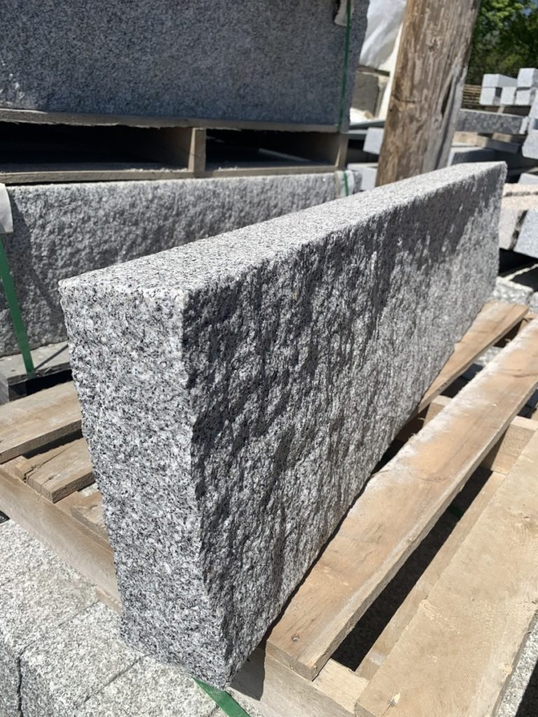 GRANITE STRAIGHT EDGING